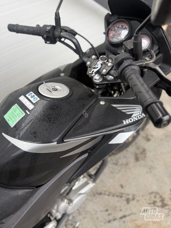 Honda CB 125F 2010 Tauragė, ar dzinēja tilpumu 0.00 L un nobraukumu 0 tūkst. km par 1050 €, foto 5 vietnē AUTOMOTO.COM.LV
