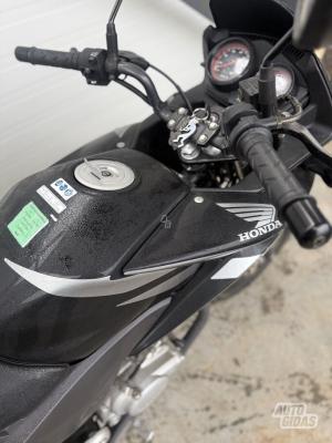 Honda CB 125F 2010 Tauragė, ar dzinēja tilpumu 0.00 L un nobraukumu 0 tūkst. km par 1050 €, foto 5 vietnē AUTOMOTO.COM.LV