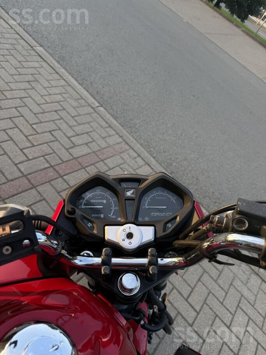 Honda CB 125F 2020 in Riga, with an engine capacity of 0.13 L and mileage of 0 thousand km for 2000 €, photo 6 on AUTOMOTO.COM.LV