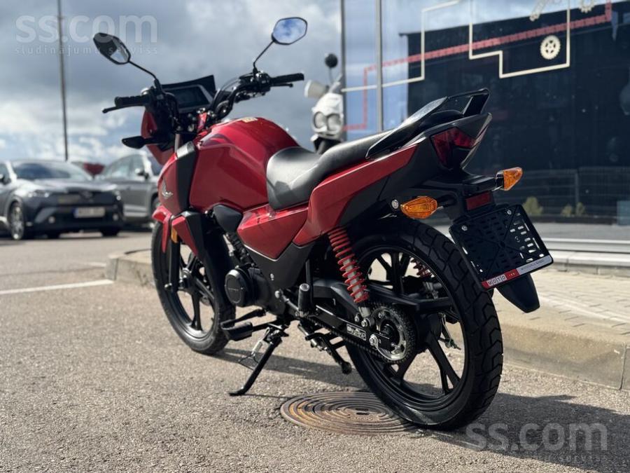 Honda CB 125F 2026 in Riga, with an engine capacity of 0.13 L and mileage of 0 thousand km for 2699 €, photo 4 on AUTOMOTO.COM.LV