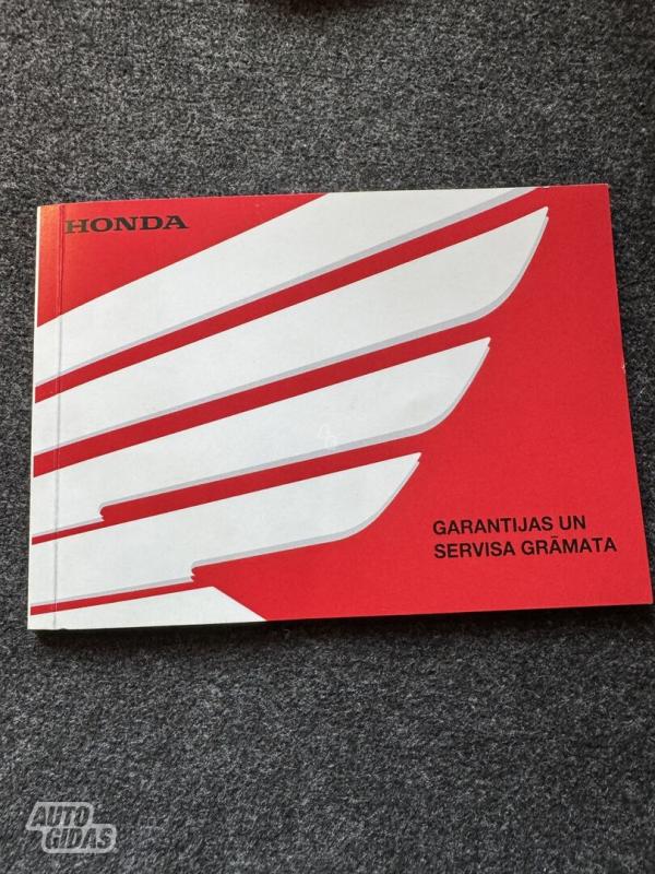 Blue Honda CB 125R 2023 in Siauliai, with an engine capacity of 0.13 L and mileage of 11 thousand km for 4300 €, photo 9 on AUTOMOTO.COM.LV
