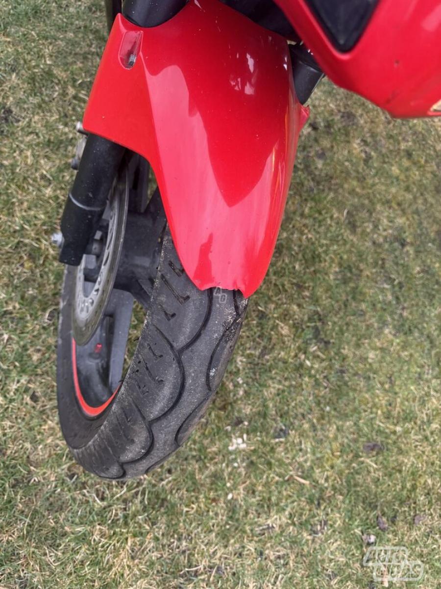 Honda CB 125R 2008 in Varena, with an engine capacity of 0.00 L and mileage of 0 thousand km for 1000 €, photo 1 on AUTOMOTO.COM.LV