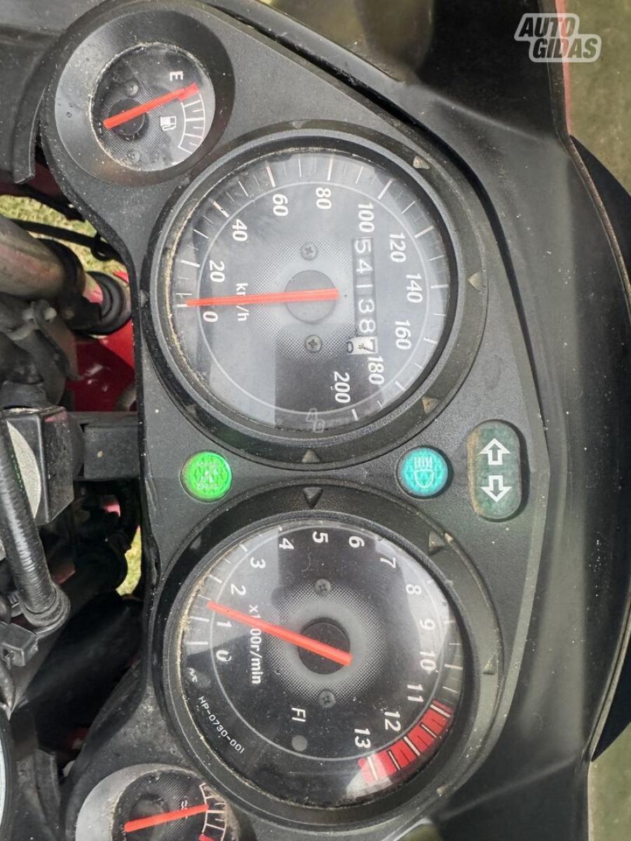 Honda CB 125R 2008 in Varena, with an engine capacity of 0.00 L and mileage of 0 thousand km for 1000 €, photo 3 on AUTOMOTO.COM.LV