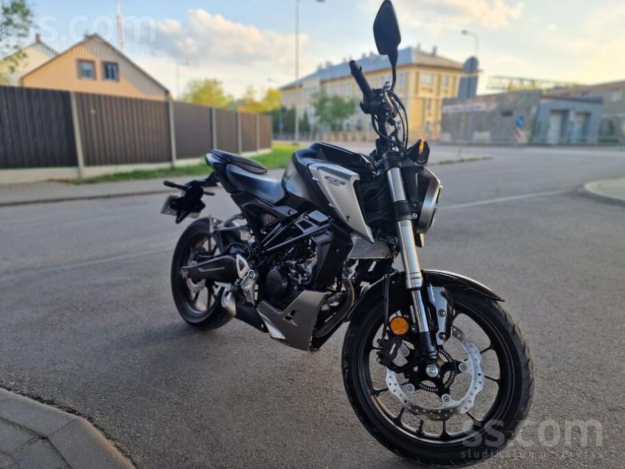 Honda CB 125R 2020 in Daugavpils, with an engine capacity of 0.13 L and mileage of 0 thousand km for 3350 €, photo 2 on AUTOMOTO.COM.LV