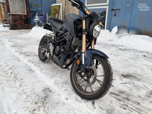 Хонда CB 125R 2023 в Шяуляй, объемом двигателя 0.00 л и пробегом 0 тыс. км за 3900 €, фото  на AUTOMOTO.COM.LV