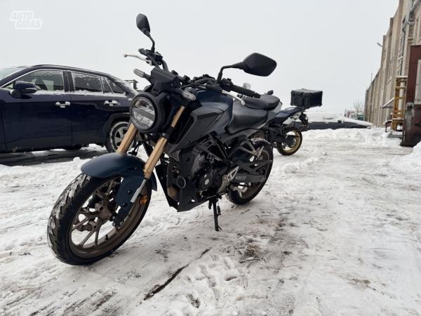 Honda CB 125R 2023 Šauļi, ar dzinēja tilpumu 0.00 L un nobraukumu 0 tūkst. km par 3900 €, foto 5 vietnē AUTOMOTO.COM.LV
