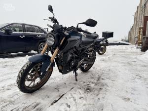 Хонда CB 125R 2023 в Шяуляй, объемом двигателя 0.00 л и пробегом 0 тыс. км за 3900 €, фото 6 на AUTOMOTO.COM.LV