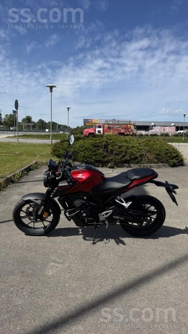 Honda CB 125R 2025 in Riga, with an engine capacity of 0.13 L and mileage of 0 thousand km for 4500 €, photo 2 on AUTOMOTO.COM.LV