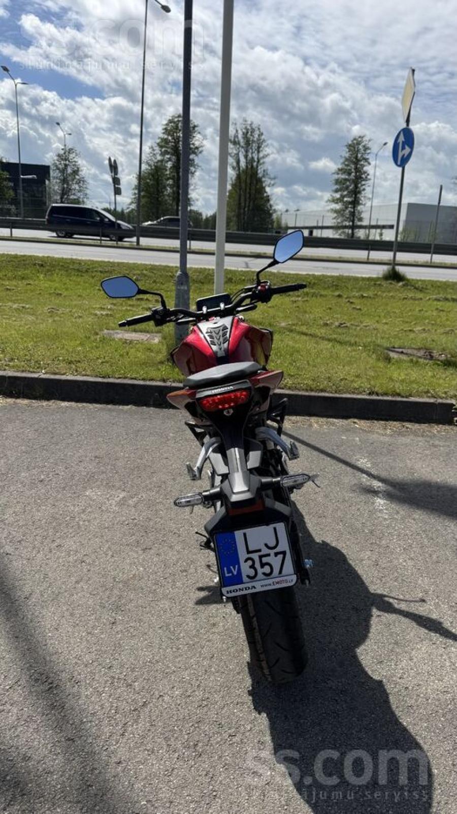 Honda CB 125R 2025 in Riga, with an engine capacity of 0.13 L and mileage of 0 thousand km for 4200 €, photo 6 on AUTOMOTO.COM.LV