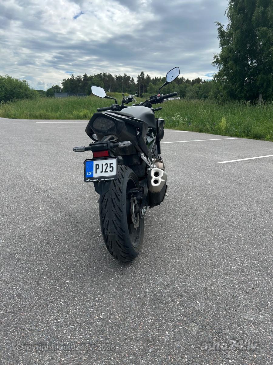 Черный Хонда CB 500 2023 в Таллин, объемом двигателя 0.47 л и пробегом 4 тыс. км за 7000 €, фото 6 на AUTOMOTO.COM.LV