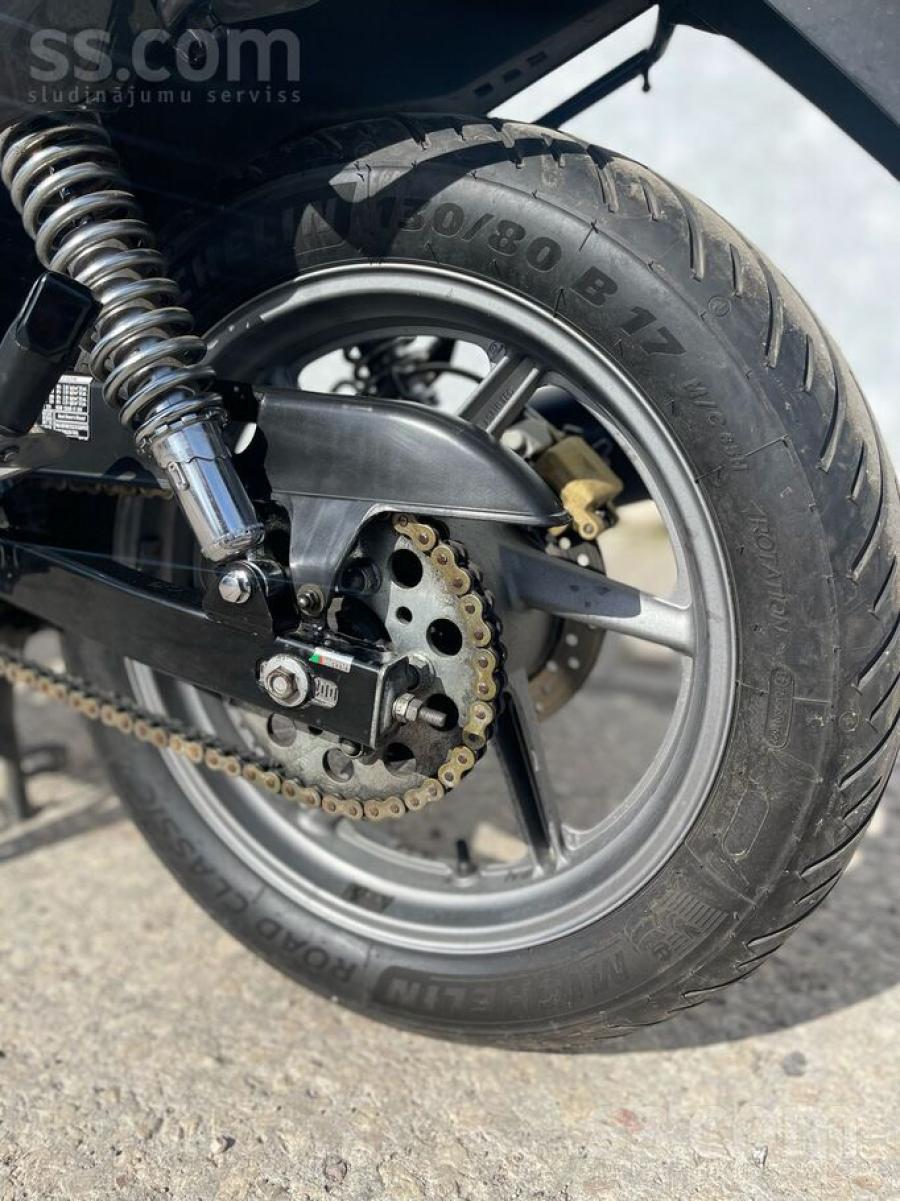 Хонда CB 500 1999 в Рига, объемом двигателя 0.50 л и пробегом 0 тыс. км за 1950 €, фото 8 на AUTOMOTO.COM.LV