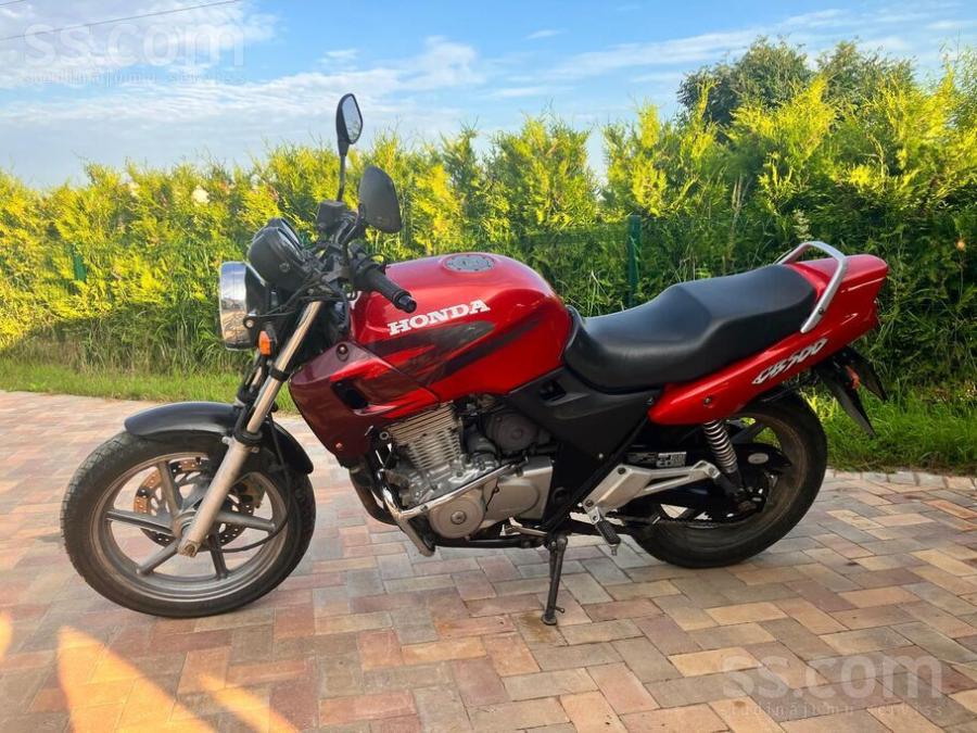 Honda CB 500 1999 Tukums, ar dzinēja tilpumu 0.50 L un nobraukumu 0 tūkst. km par 1500 €, foto 1 vietnē AUTOMOTO.COM.LV