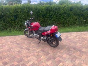 Хонда CB 500 1999 в Тукумс, объемом двигателя 0.50 л и пробегом 0 тыс. км за 1350 €, фото  на AUTOMOTO.COM.LV