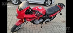 Honda CB 500 2000 in Riga, with an engine capacity of 0.50 L and mileage of 0 thousand km for 1350 €, photo 3 on AUTOMOTO.COM.LV