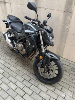 Black Honda CB 500F 2017 in Klaipeda, with an engine capacity of 0.50 L and mileage of 8 thousand km for 3850 €, photo 9 on AUTOMOTO.COM.LV