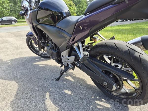 Honda CB 500F 2014 in Riga, with an engine capacity of 0.50 L and mileage of 0 thousand km for 2800 €, photo 2 on AUTOMOTO.COM.LV