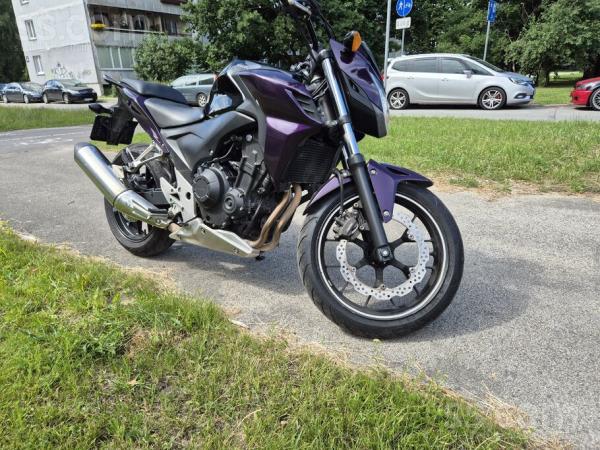 Honda CB 500F 2014 in Riga, with an engine capacity of 0.50 L and mileage of 0 thousand km for 2800 €, photo 6 on AUTOMOTO.COM.LV