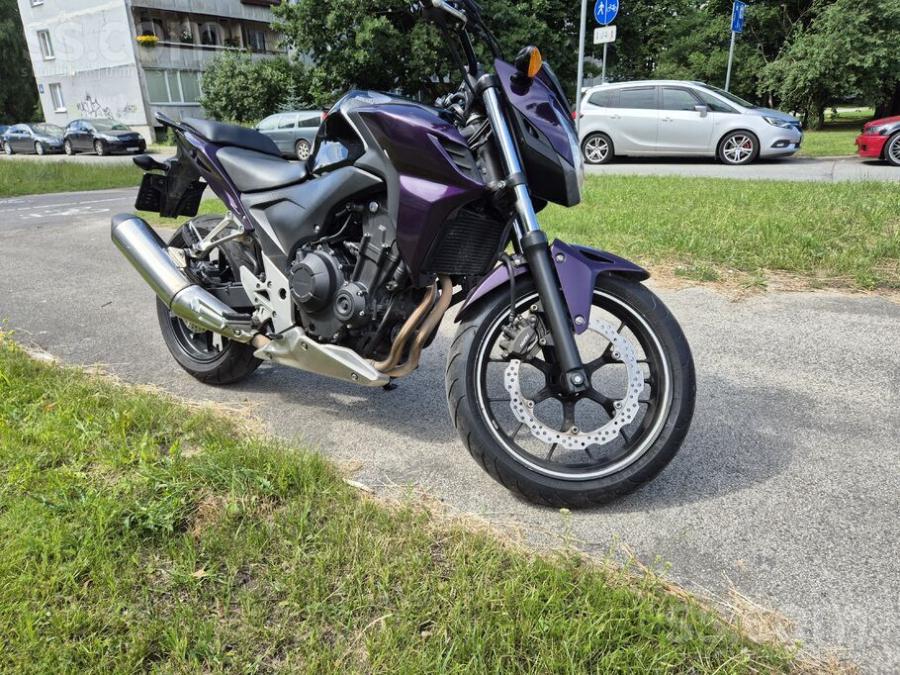 Honda CB 500F 2014 in Riga, with an engine capacity of 0.50 L and mileage of 0 thousand km for 2800 €, photo 7 on AUTOMOTO.COM.LV