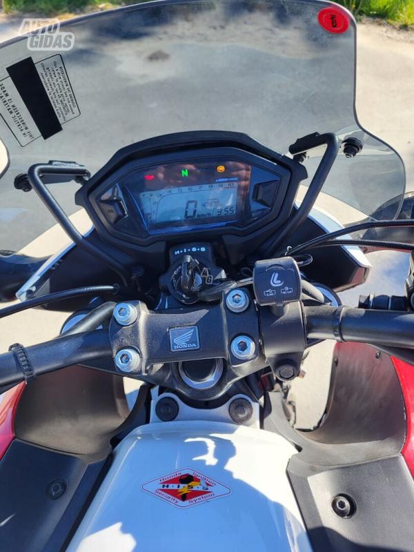 Honda CB 500F 2015 in Klaipeda, with an engine capacity of 0.50 L and mileage of 45 thousand km for 2950 €, photo 3 on AUTOMOTO.COM.LV