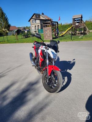 Хонда CB 500F 2015 в Клайпеда, объемом двигателя 0.50 л и пробегом 45 тыс. км за 2650 €, фото 5 на AUTOMOTO.COM.LV