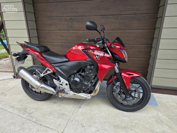 Sarkans Honda CB 500F 2014 Pasvalys, ar dzinēja tilpumu 0.50 L un nobraukumu 60 tūkst. km par 1749 €, foto 5 vietnē AUTOMOTO.COM.LV
