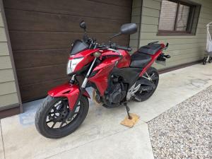 Red Honda CB 500F 2014 in Pasvalys, with an engine capacity of 0.50 L and mileage of 60 thousand km for 1749 €, photo 17 on AUTOMOTO.COM.LV