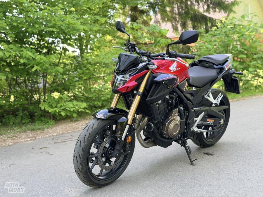 Красный Хонда CB 500F 2023 в Утена, объемом двигателя 0.47 л и пробегом 827 тыс. км за 5500 €, фото 3 на AUTOMOTO.COM.LV