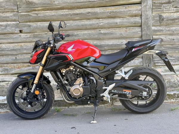 Red Honda CB 500F 2023 in Utena, with an engine capacity of 0.47 L and mileage of 827 thousand km for 5500 €, photo 7 on AUTOMOTO.COM.LV