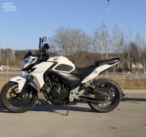 Белый Хонда CB 500F 2013 в Алитус, объемом двигателя 0.50 л и пробегом 52 тыс. км за 3200 €, фото  на AUTOMOTO.COM.LV