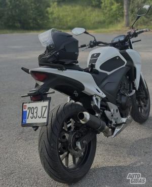 Balts Honda CB 500F 2013 Alīta, ar dzinēja tilpumu 0.50 L un nobraukumu 52 tūkst. km par 3200 €, foto 2 vietnē AUTOMOTO.COM.LV