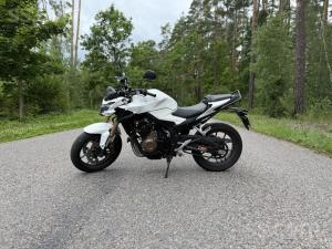 Honda CB 500FA 2023 Rīga, ar dzinēja tilpumu 0.50 L un nobraukumu 0 tūkst. km par 4750 €, foto  vietnē AUTOMOTO.COM.LV