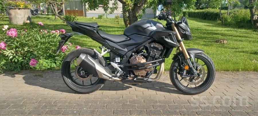 Хонда CB 500FA 2023 в Тукумс, объемом двигателя 0.50 л и пробегом 0 тыс. км за 4950 €, фото 1 на AUTOMOTO.COM.LV