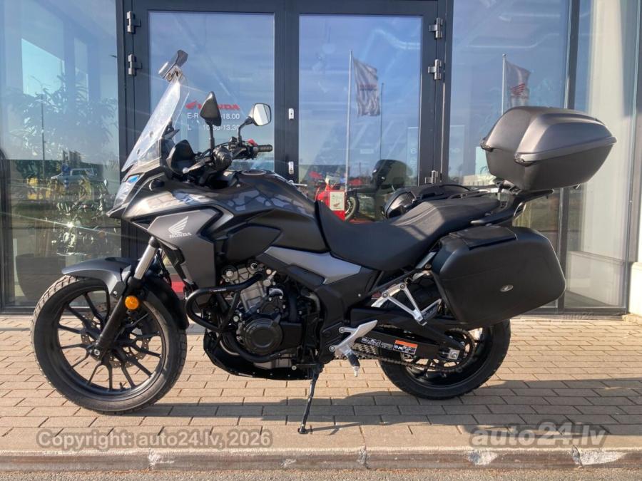 Black Honda CB 500X 2019 in Tallinn, with an engine capacity of 0.00 L and mileage of 21 thousand km for 4950 €, photo 4 on AUTOMOTO.COM.LV