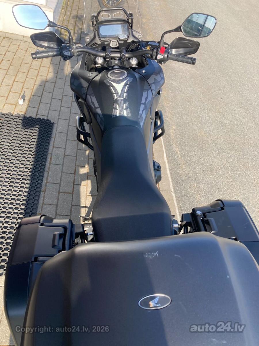 Black Honda CB 500X 2019 in Tallinn, with an engine capacity of 0.00 L and mileage of 21 thousand km for 4950 €, photo 8 on AUTOMOTO.COM.LV