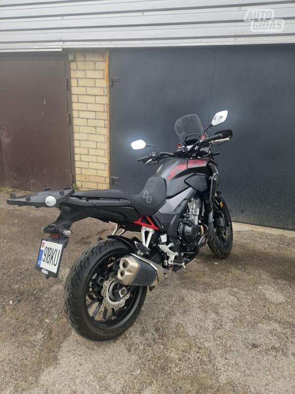 Melns Honda CB 500X 2020 Viļņa, ar dzinēja tilpumu 0.50 L un nobraukumu 37 tūkst. km par 4850 €, foto 3 vietnē AUTOMOTO.COM.LV
