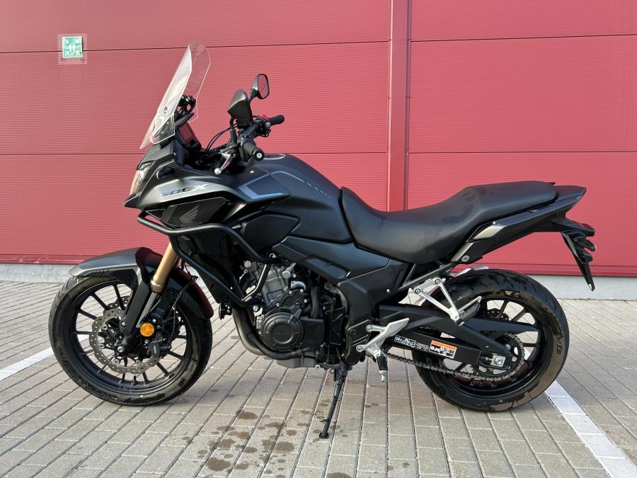 Melns Honda CB 500X 2023 Kauņa, ar dzinēja tilpumu 0.80 L un nobraukumu 16 tūkst. km par 4500 €, foto 4 vietnē AUTOMOTO.COM.LV