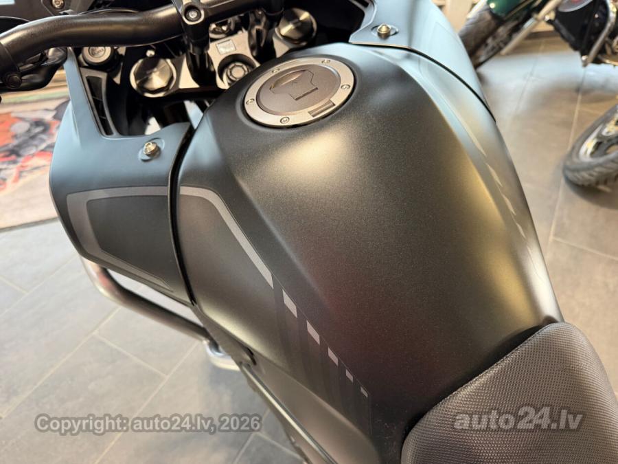 Melns Honda CB 500X 2024 Tallina, ar dzinēja tilpumu 0.47 L un nobraukumu 15 tūkst. km par 5990 €, foto 19 vietnē AUTOMOTO.COM.LV