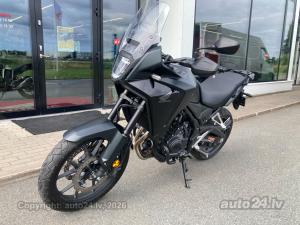 Черный Хонда CB 500X 2026 в Таллин, объемом двигателя 0.00 л и пробегом 4 тыс. км за 5490 €, фото 4 на AUTOMOTO.COM.LV