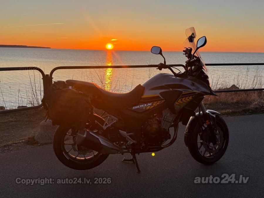 Серый Хонда CB 500X 2018 в Таллин, объемом двигателя 0.47 л и пробегом 78 тыс. км за 3500 €, фото 9 на AUTOMOTO.COM.LV