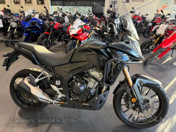 Pelēks Honda CB 500X 2023 Tallina, ar dzinēja tilpumu 0.47 L un nobraukumu 4 tūkst. km par 5990 €, foto 2 vietnē AUTOMOTO.COM.LV