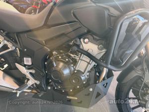 Pelēks Honda CB 500X 2023 Tallina, ar dzinēja tilpumu 0.47 L un nobraukumu 4 tūkst. km par 5990 €, foto 5 vietnē AUTOMOTO.COM.LV