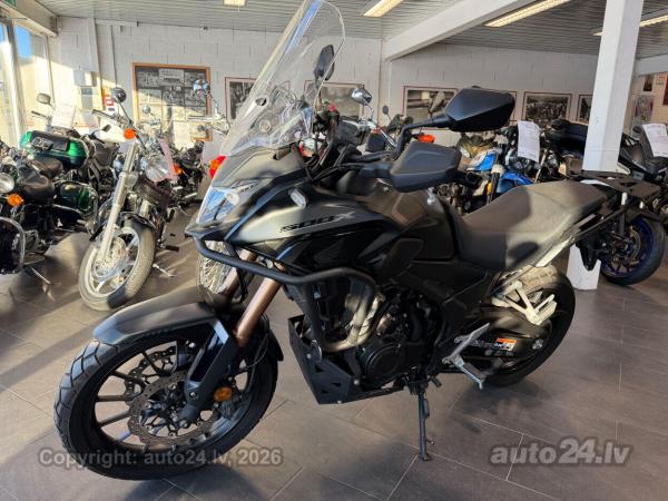 Pelēks Honda CB 500X 2023 Tallina, ar dzinēja tilpumu 0.47 L un nobraukumu 4 tūkst. km par 5990 €, foto 10 vietnē AUTOMOTO.COM.LV