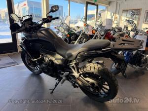 Pelēks Honda CB 500X 2023 Tallina, ar dzinēja tilpumu 0.47 L un nobraukumu 4 tūkst. km par 5990 €, foto 12 vietnē AUTOMOTO.COM.LV