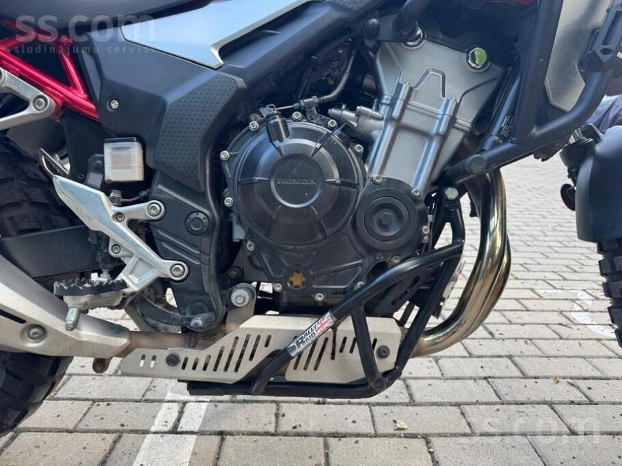 Honda CB 500X 2021 in Riga, with an engine capacity of 0.47 L and mileage of 0 thousand km for 4400 €, photo 5 on AUTOMOTO.COM.LV