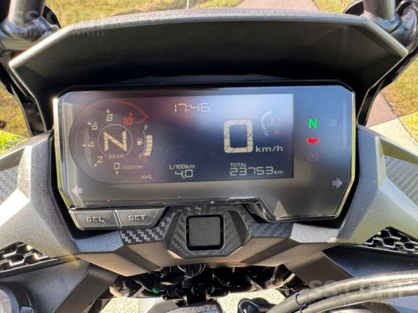 Honda CB 500X 2023 in Cesis, with an engine capacity of 0.50 L and mileage of 0 thousand km for 5270 €, photo 5 on AUTOMOTO.COM.LV