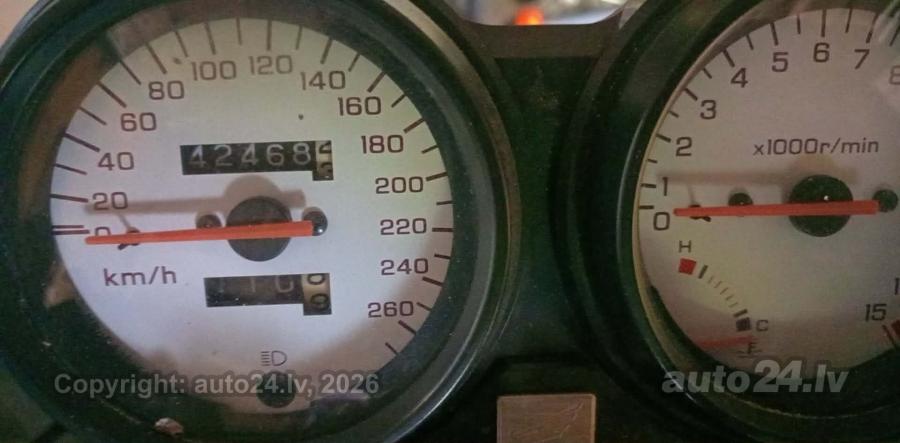 Черный Хонда CB 600F 2001 в Таллин, объемом двигателя 0.60 л и пробегом 42 тыс. км за 1700 €, фото 9 на AUTOMOTO.COM.LV