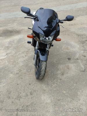 Черный Хонда CB 600F 2001 в Силламяэ, объемом двигателя 0.60 л и пробегом 23 тыс. км за 1600 €, фото 8 на AUTOMOTO.COM.LV