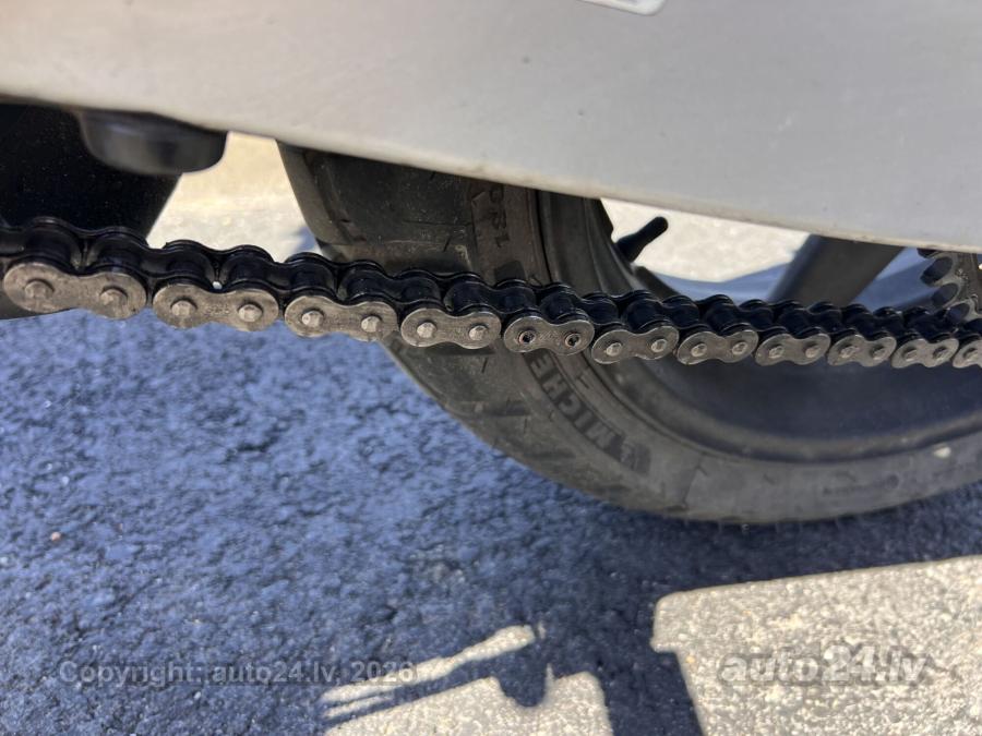 Melns Honda CB 600F 2003 Tallina, ar dzinēja tilpumu 0.60 L un nobraukumu 42 tūkst. km par 2300 €, foto 11 vietnē AUTOMOTO.COM.LV