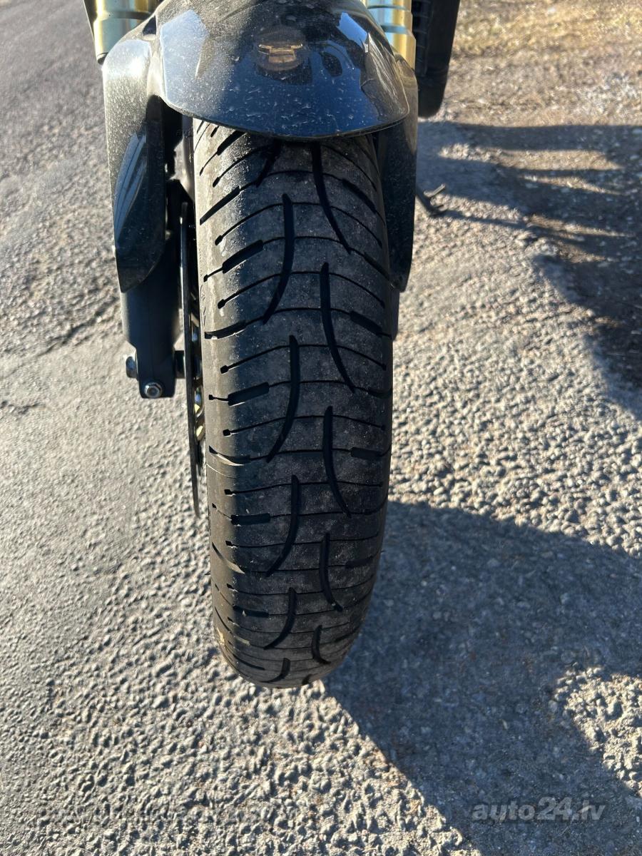Черный Хонда CB 600F 2008 в Пярну, объемом двигателя 0.60 л и пробегом 37 тыс. км за 3800 €, фото 6 на AUTOMOTO.COM.LV