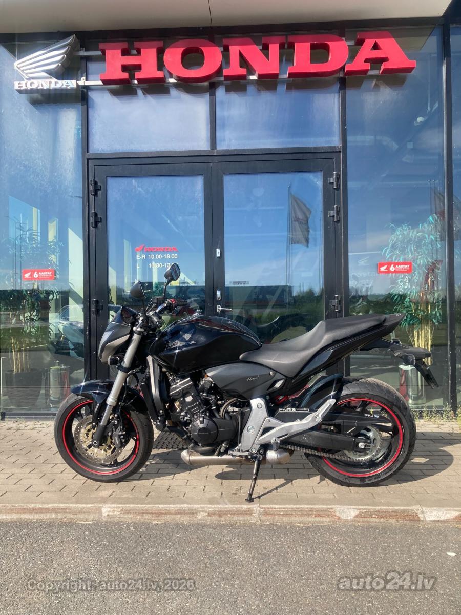 Black Honda CB 600F 2012 in Tallinn, with an engine capacity of 0.00 L and mileage of 31 thousand km for 4250 €, photo 1 on AUTOMOTO.COM.LV